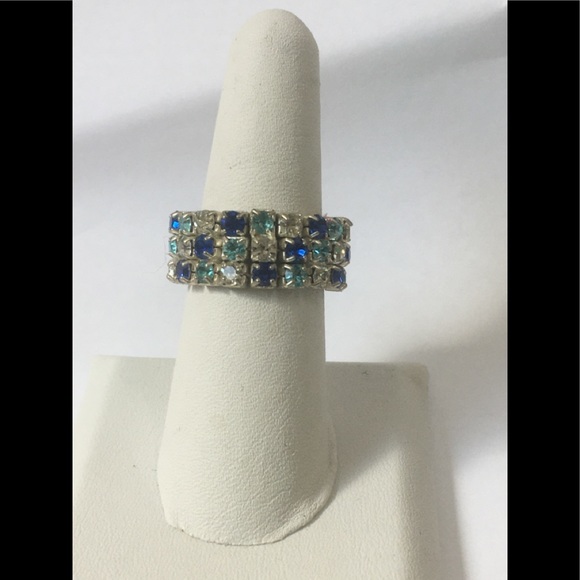 Jewelry | Stretchable Crystal Ring | Poshmark